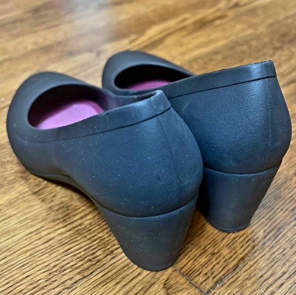 CROCS | Shoes | Crocs Lina Luxe Wedge Size | Poshmark